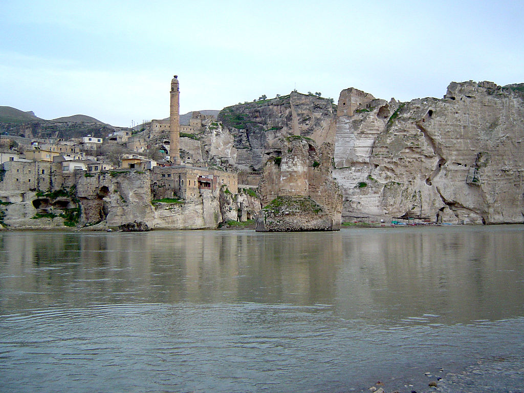 Turkey, the ancient city of Hasankeyf is about to be submerged under ...