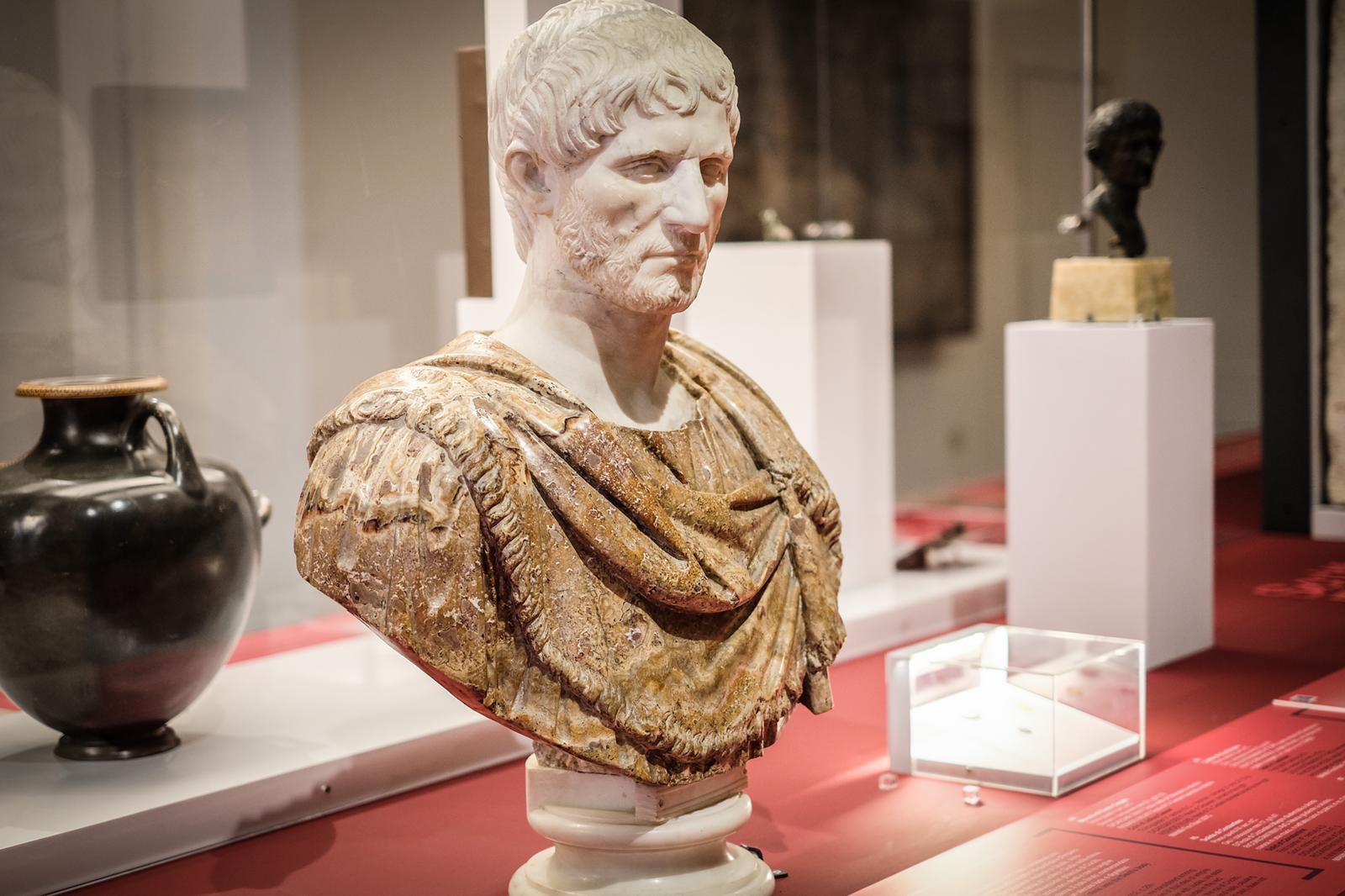 Nápoles, en el MANN una exposición sobre los temas mitológicos de Dante ...