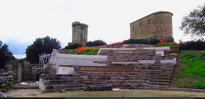 Italia Nostra concerned about restoration of Velia theater: work very ...