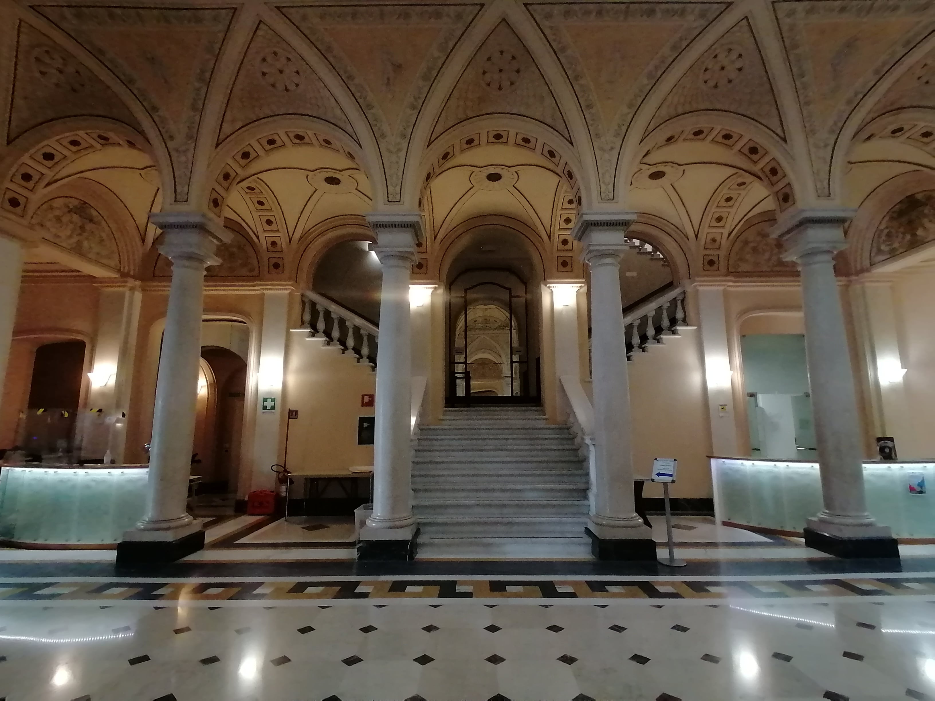 Il manoscritto delle Historiae Alexandri Magni: il sogno della corte di ...