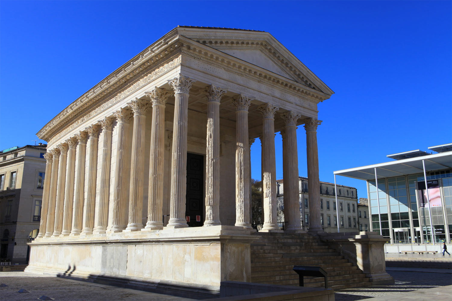 Francia, la Maison Carrée di Nîmes si candida per il Patrimonio ...