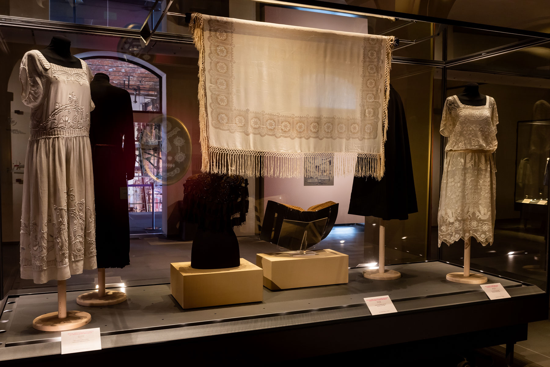 Prato, clothes and accessories from the Fineschi collection on display ...