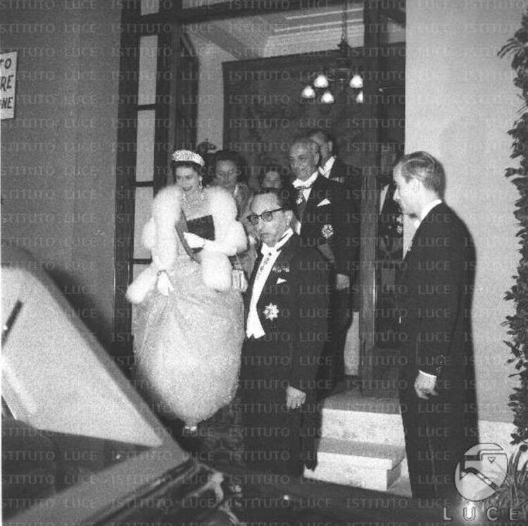 Queen Elizabeth II loved Italy and its museums