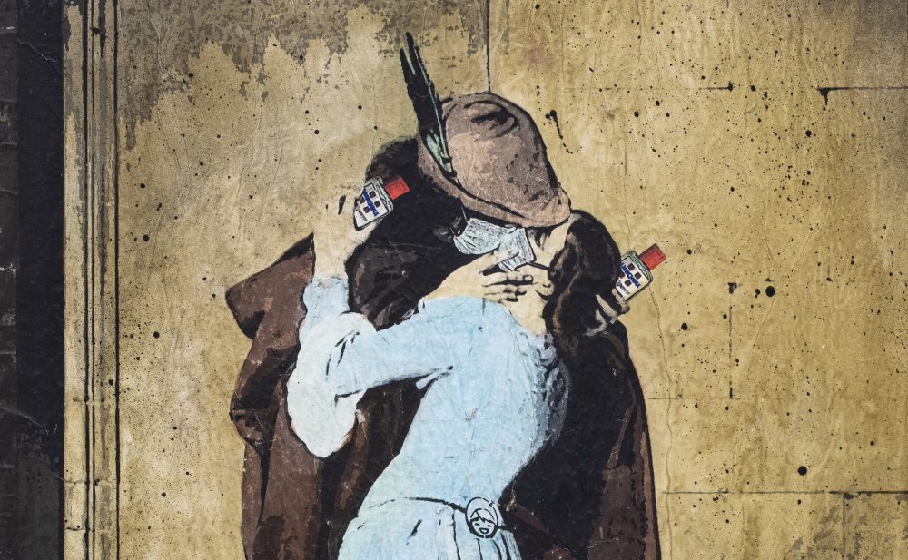 Scherzo Del Louvre Di Banksy