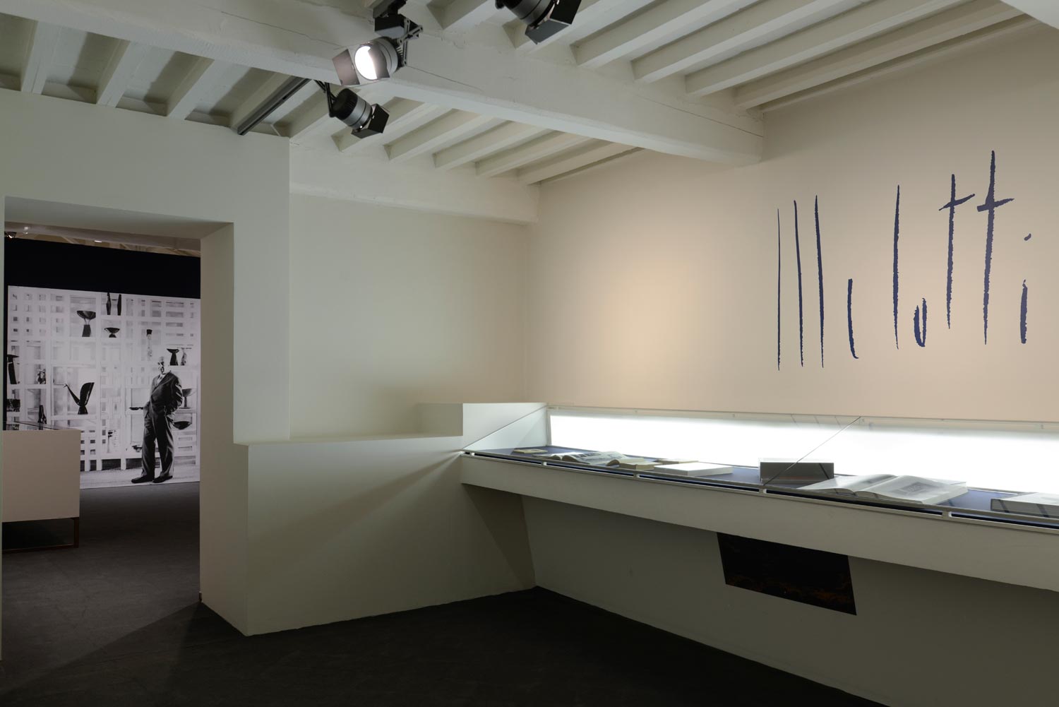 The ceramics of a great artist who did not like ceramics. Fausto ...