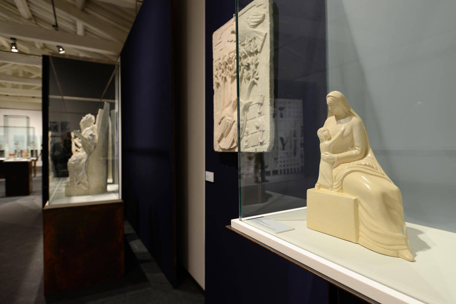 The ceramics of a great artist who did not like ceramics. Fausto ...