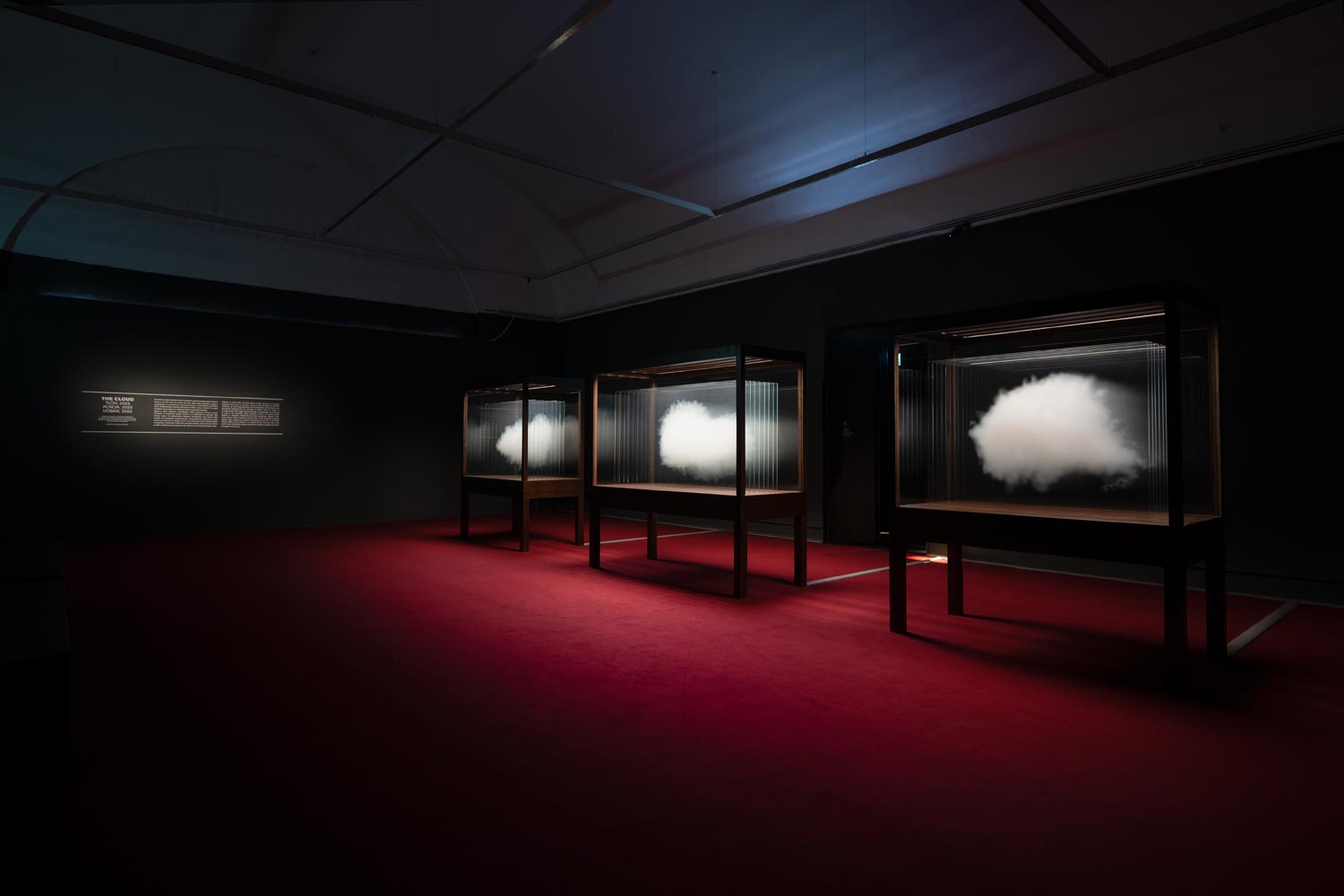 Leandro Erlich's exhibition in Milan: when art is Instagram-friendly