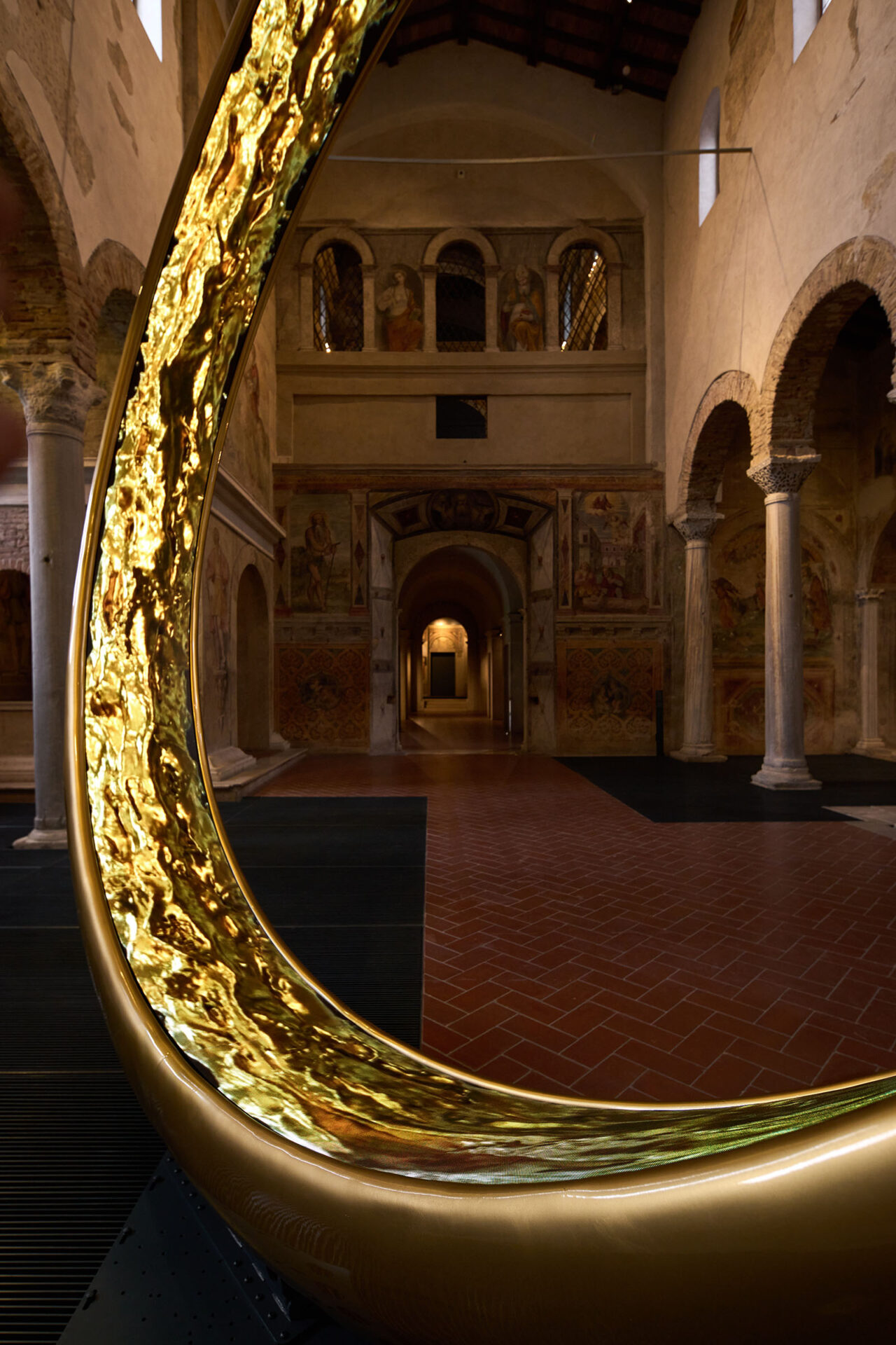 Fabrizio Plessi's sense of ruins. What the Plessi Sposa Brixia ...