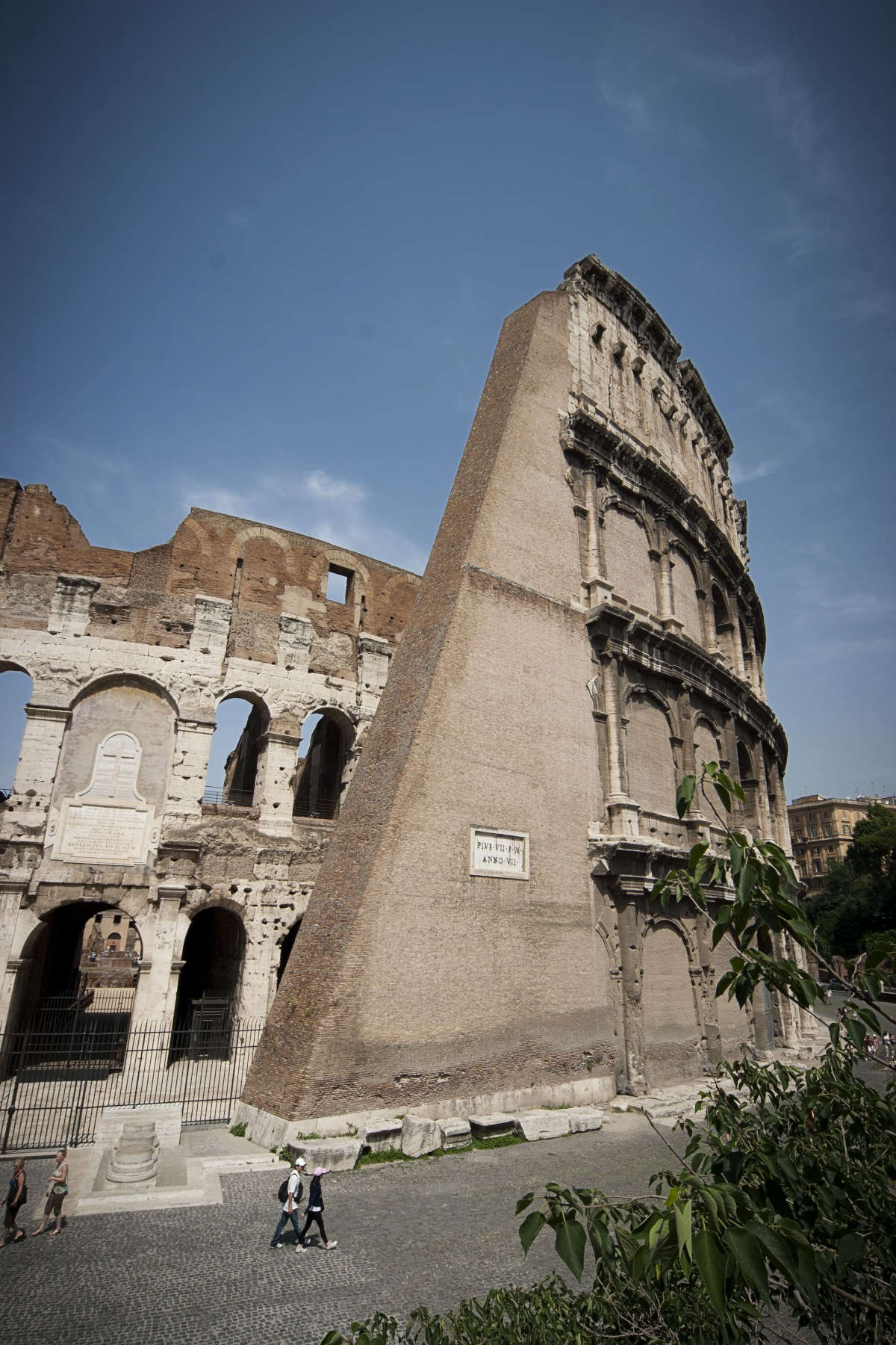 On the problem of the Garisenda tower. Bruno Zanardi's point of view