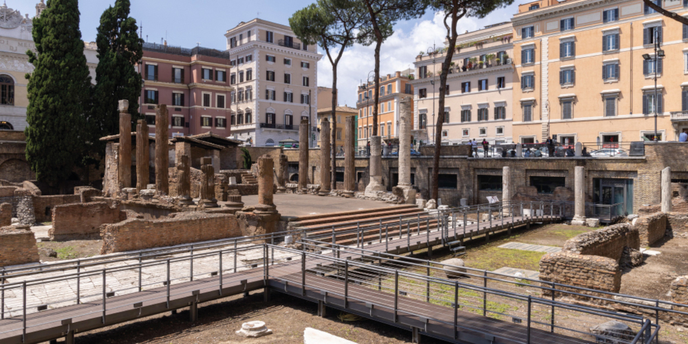 Rome, Largo Argentina Sacred Area, among the most fascinating ...