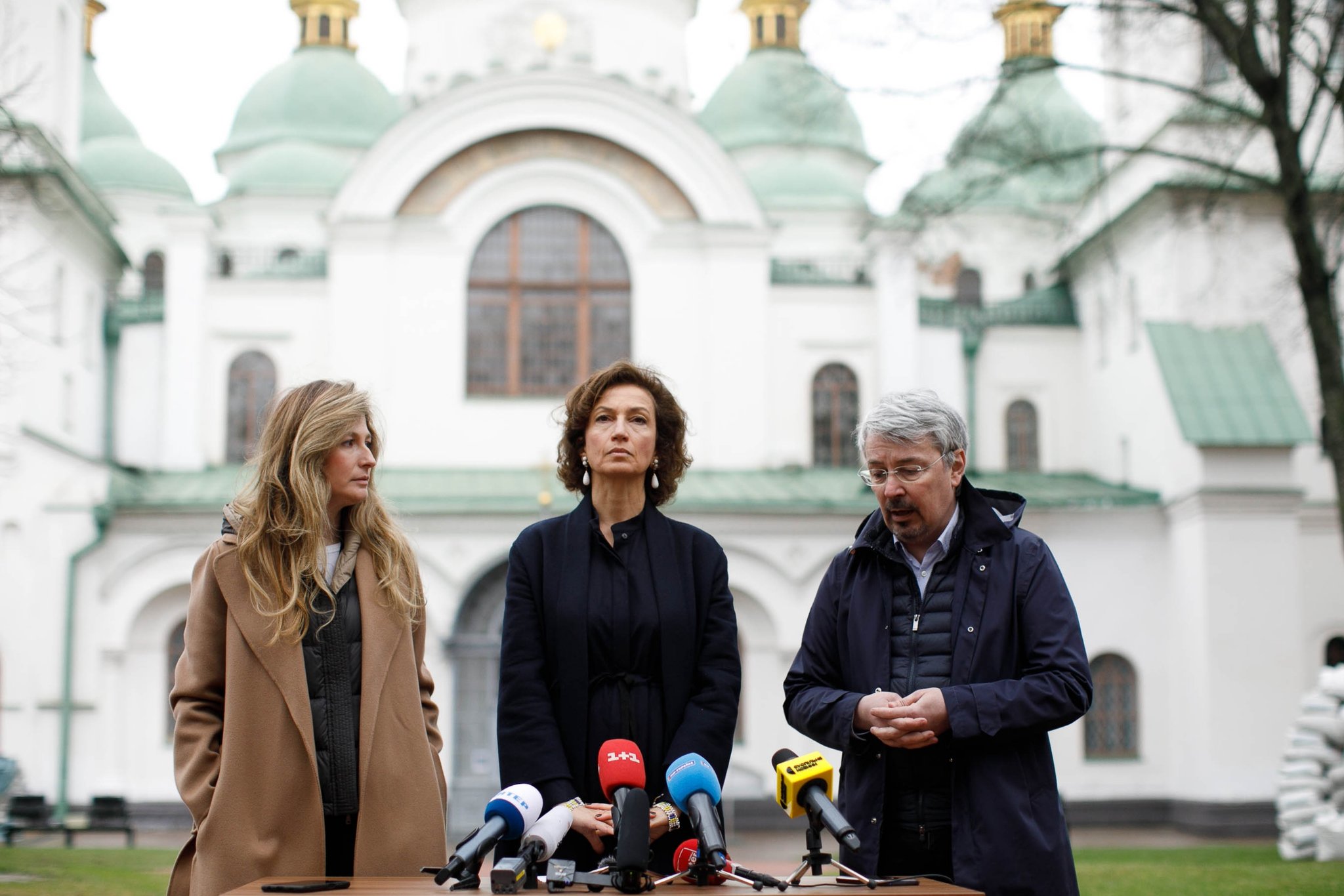 UNESCO director-general's visit to Ukraine. 6.9 billion will be needed ...