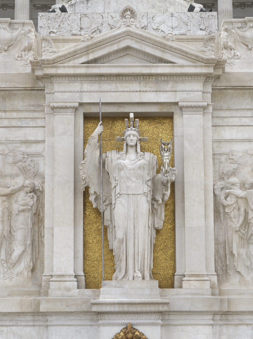 An exhibition at the Vittoriano celebrates the Goddess Rome and the ...