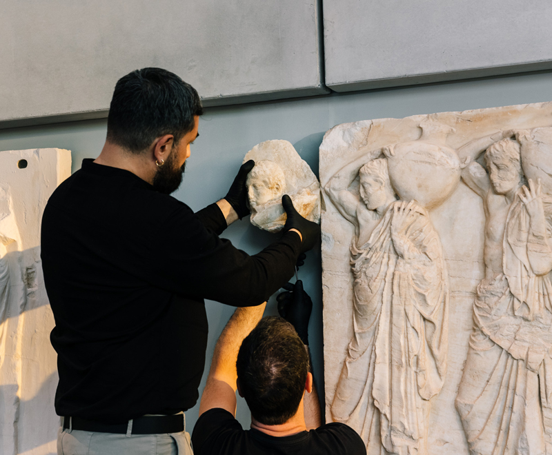 Fragments of Parthenon marbles that belonged to the Vatican returned to Greece