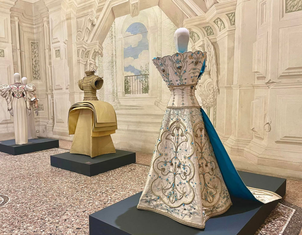 At Villa Manin, Capucci's sumptuous gowns dialogue with illusionistic ...