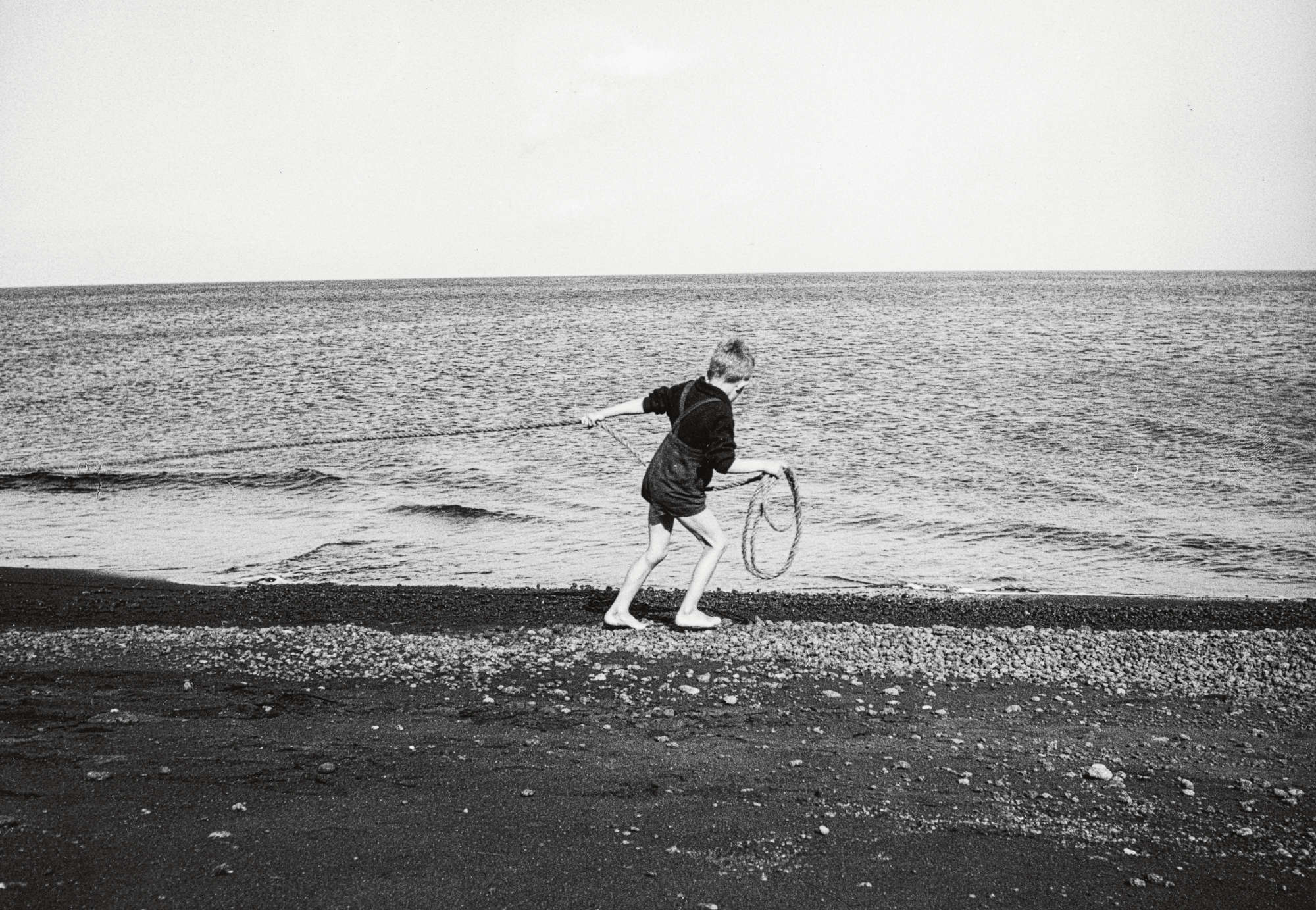 When you discover great photographers by rummaging through old suitcases