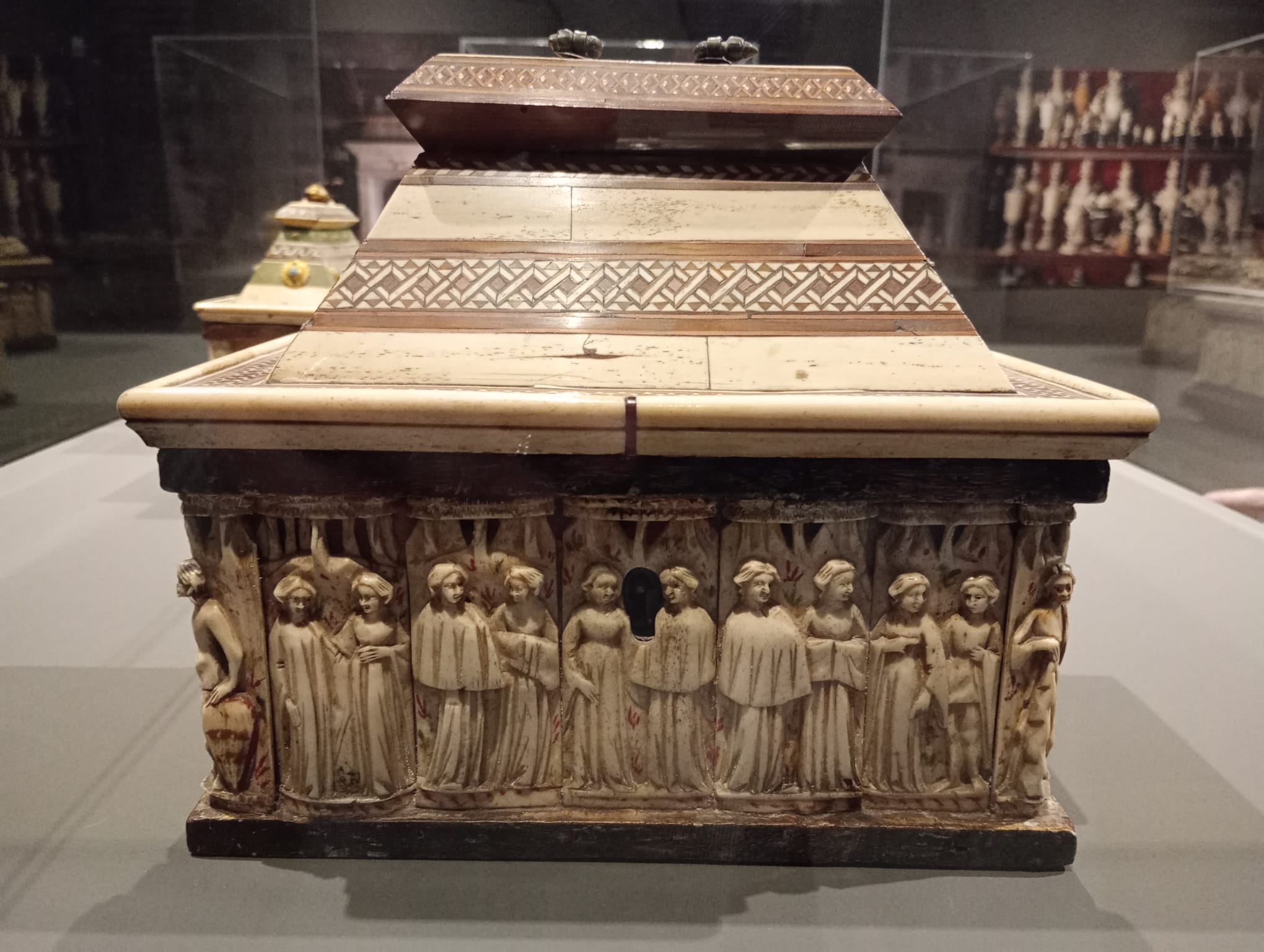 Cuando una caja es una maravilla de Wunderkammer. Cómo es la exposición ...