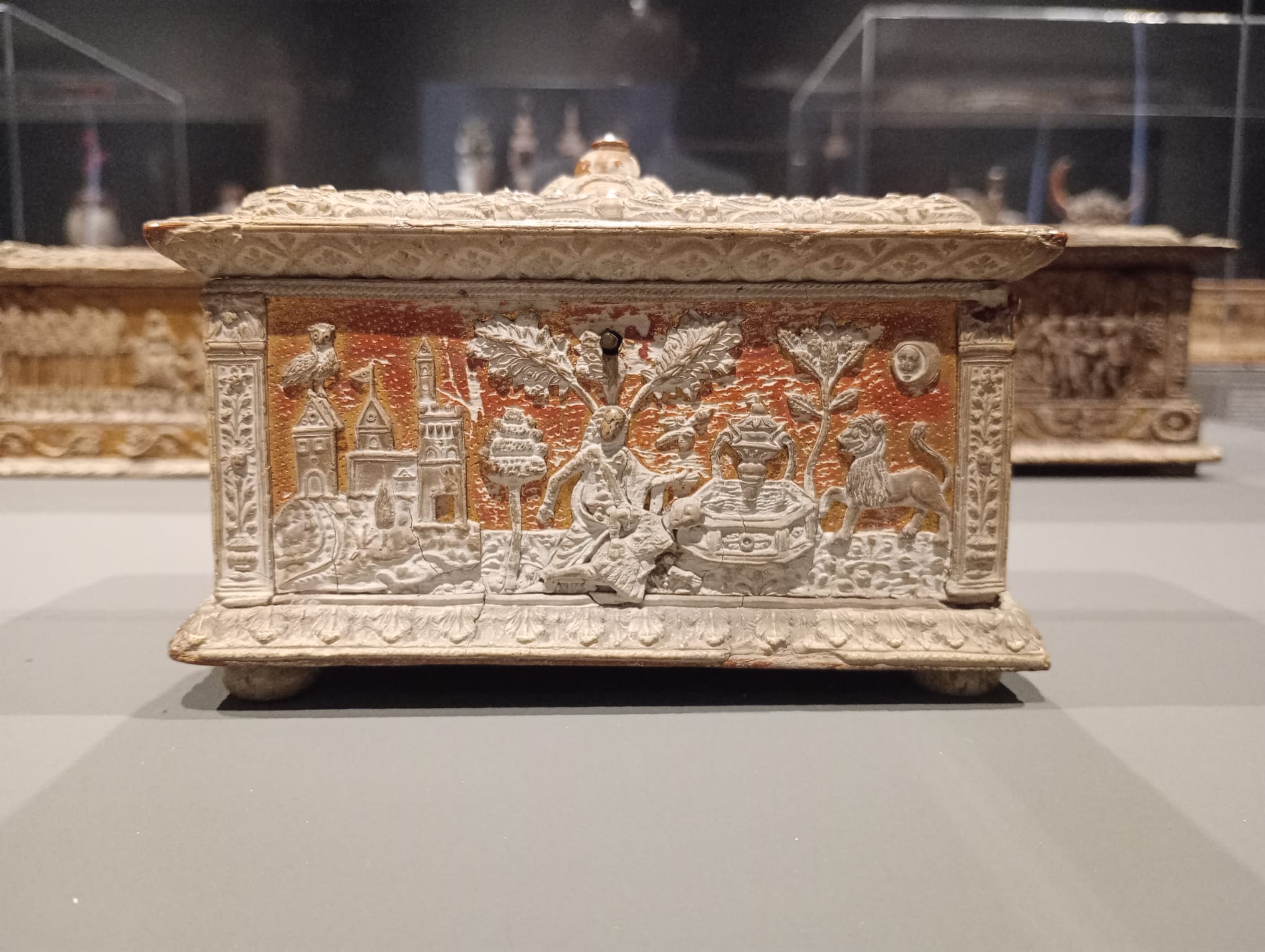 When a box set is a Wunderkammer wonder. What the Mirabilia Estensi ...