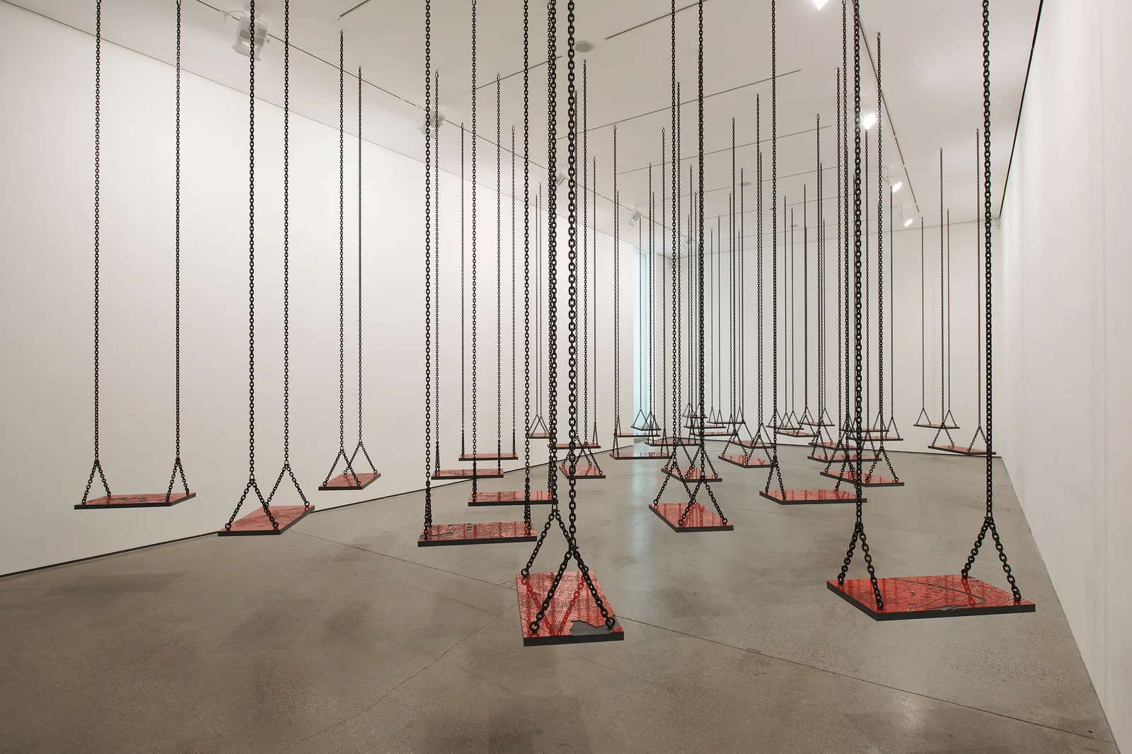 La prison de l'esprit. L'art de Mona Hatoum à la Triennale de Bruges