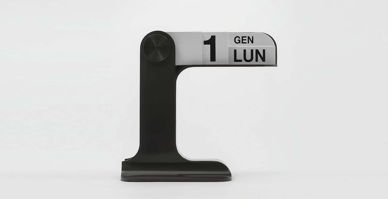 Timor by Enzo Mari, the revolutionary desk calendar