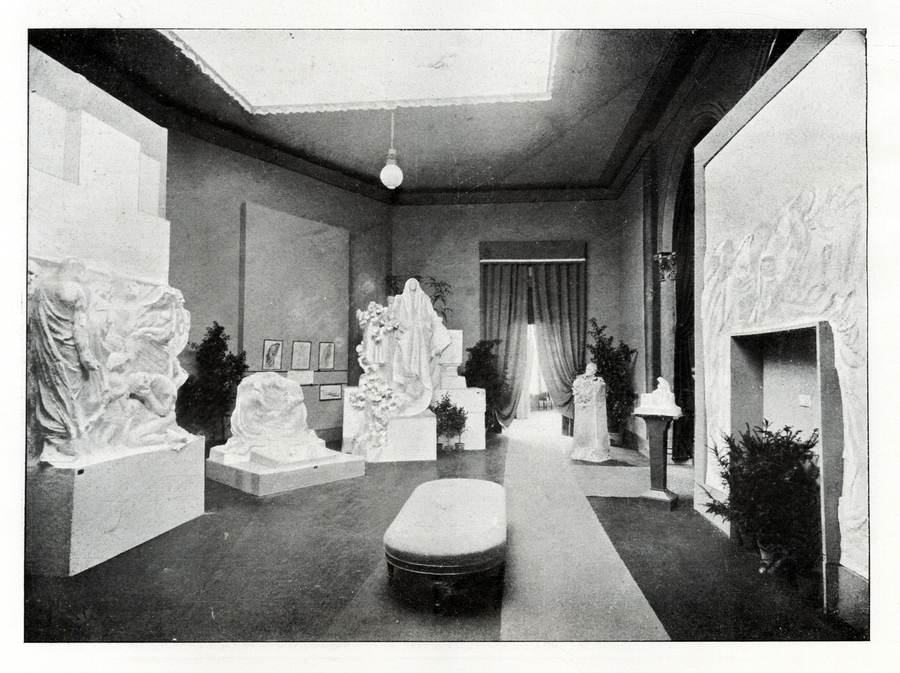 The first two decades of sculpture at the Venice Biennale