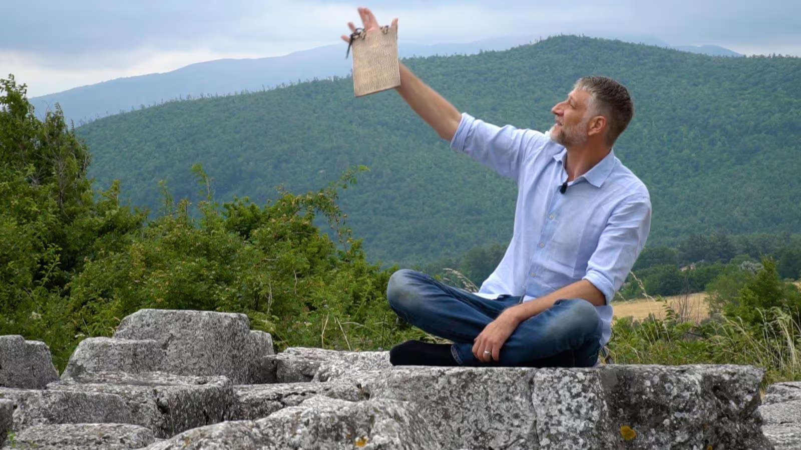 Qu'est-ce que Vitalia, l'émission télévisée présentée par Alessandro ...