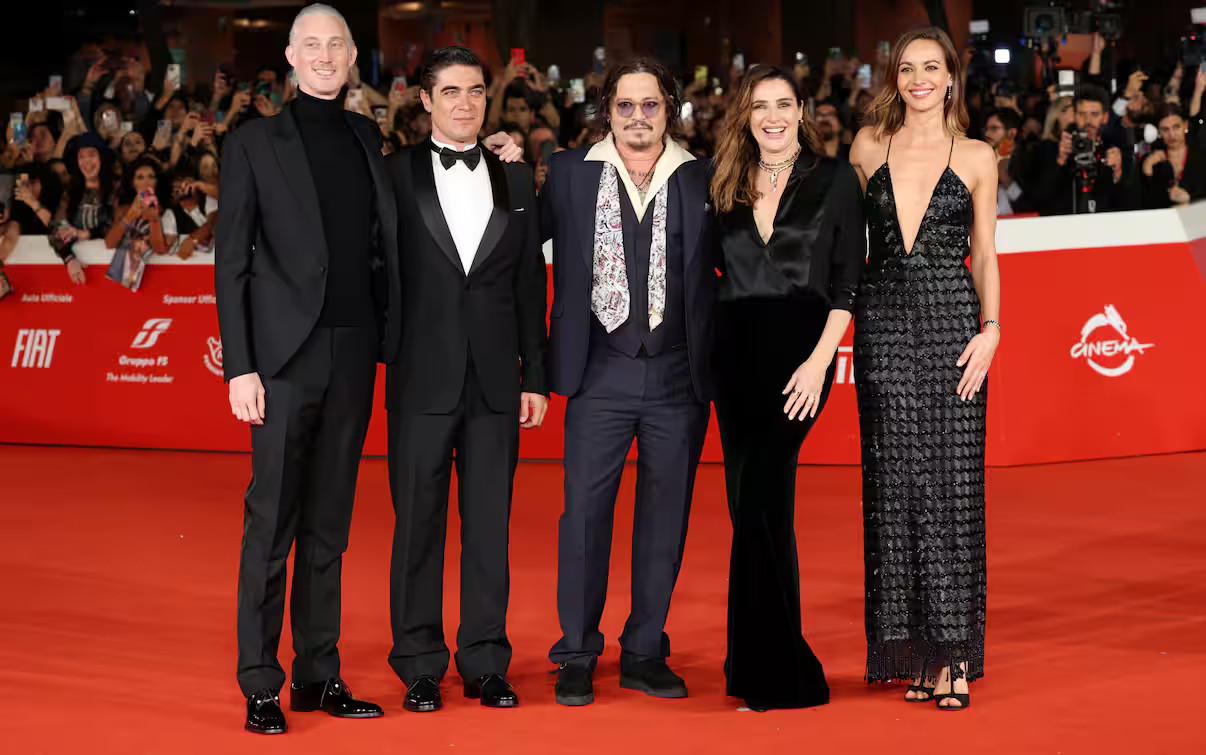 Johnny Depp: "I feel a bit like an alter ego of Modigliani." Presented ...