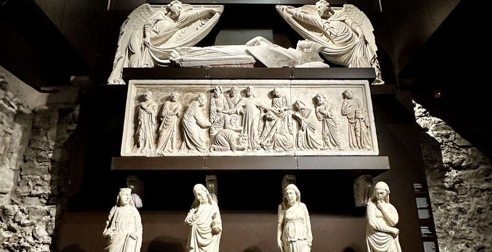 Genoa, recomposed the Fieschi Monument, a masterpiece of Gothic sculpture