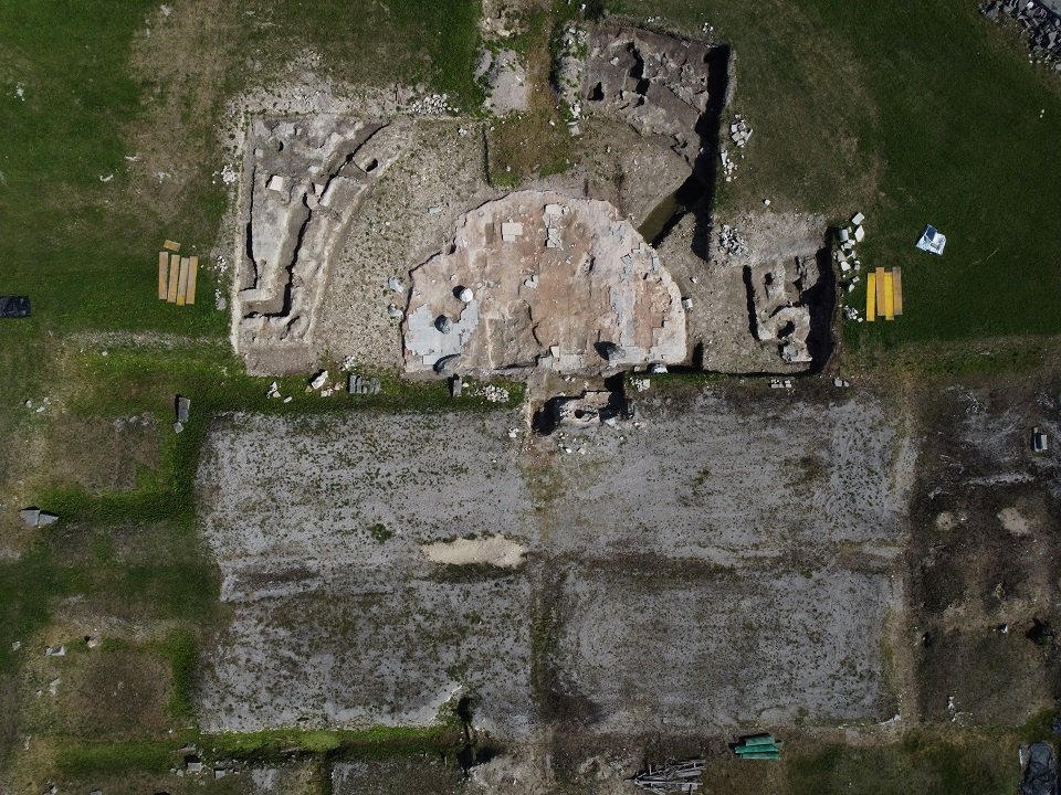Major discoveries at Aquileia's Great Baths: monumental apse emerges