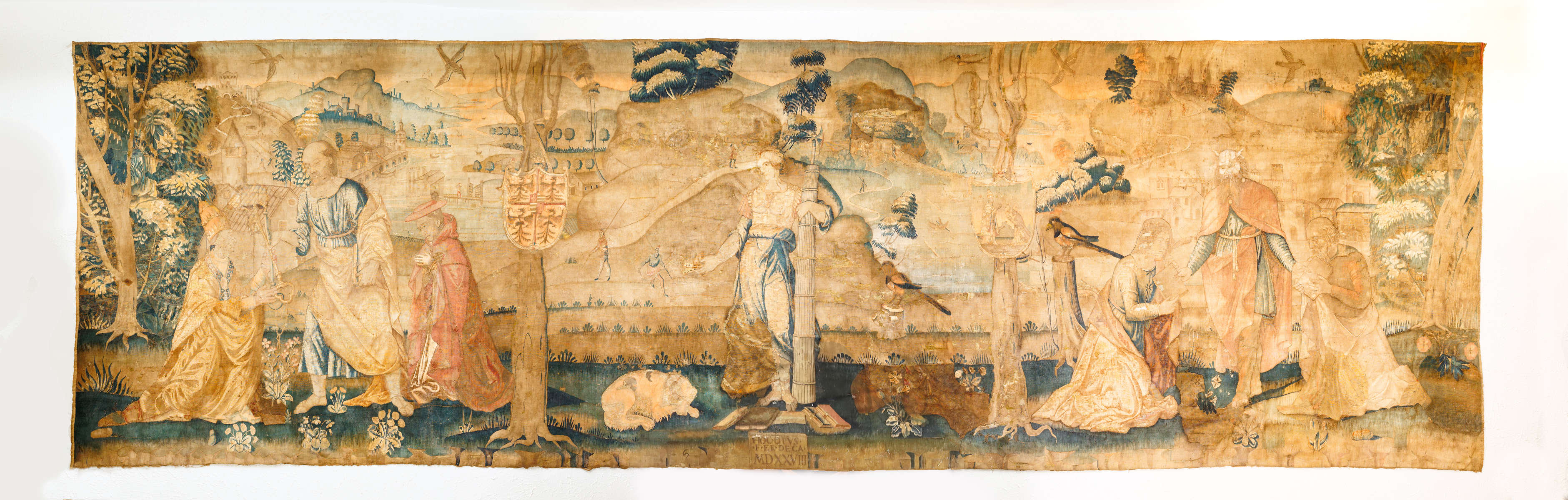 Mantua, coup of Ducal Palace that buys important 1528 tapestry for ...