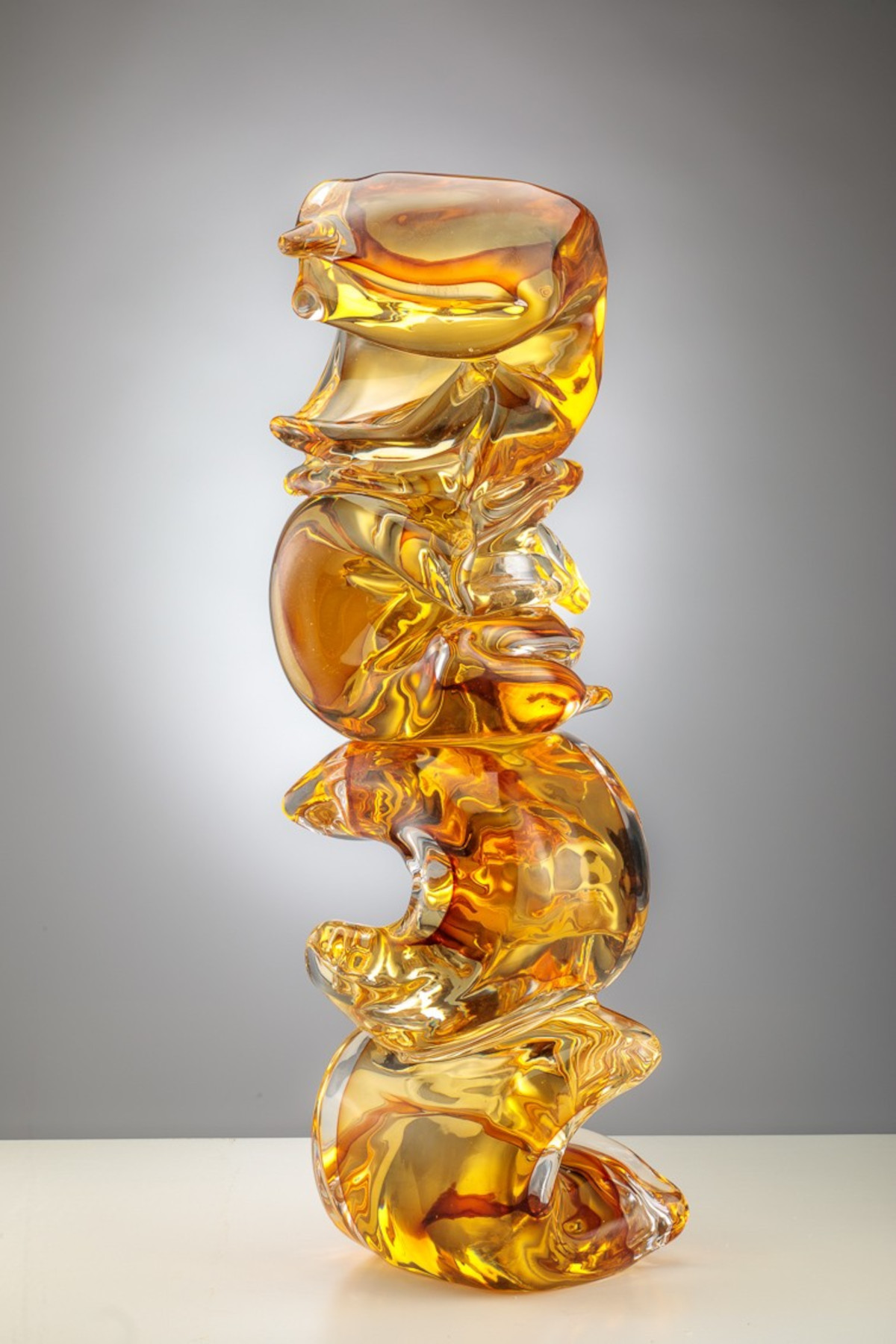 Venise, les sculptures en verre de Tony Cragg exposées dans l ...