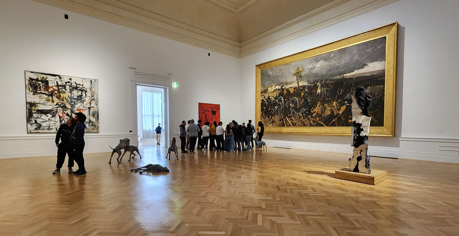 L'altra faccia della mostra sul futurismo: GNAM svuotata, biblioteca e ...