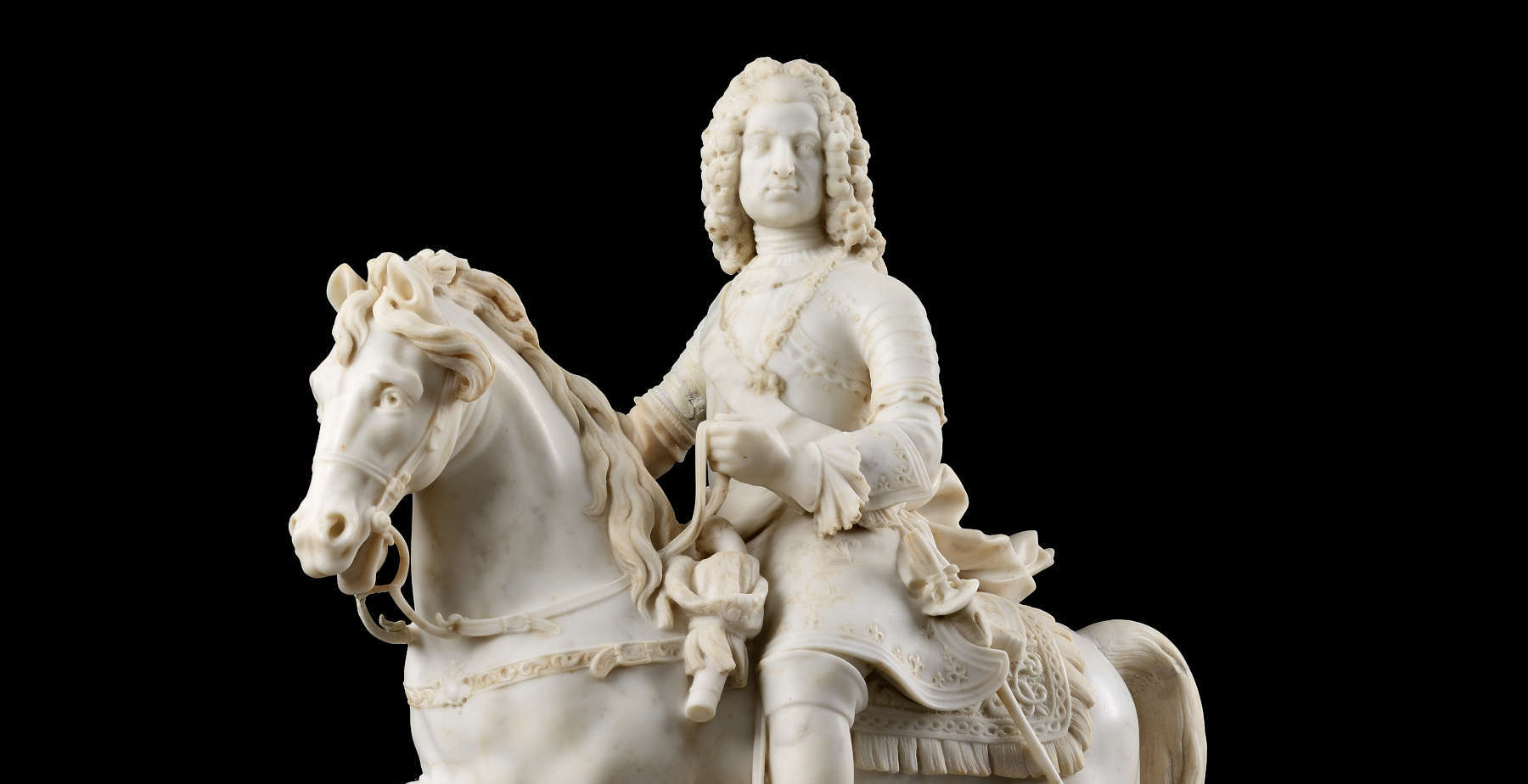 La mejor obra de Modenantiquaria: el pequeño monumento a Francesco III ...